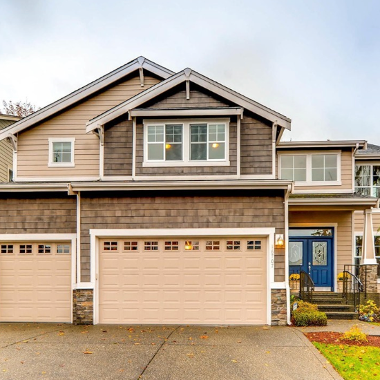 Siobhan Bottem Realtor / Broker